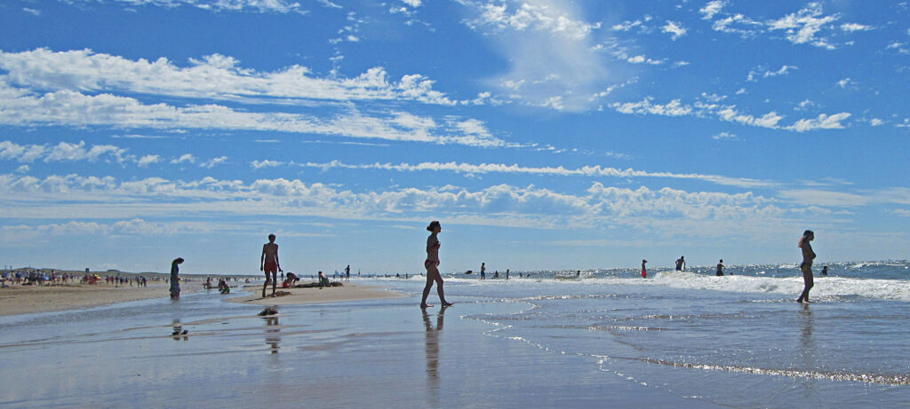 Was sollte man beachten beim Schwimmen im Meer?